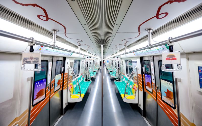 Lancement officiel du « métro spécial de l’axe central » de la ligne 8 ...